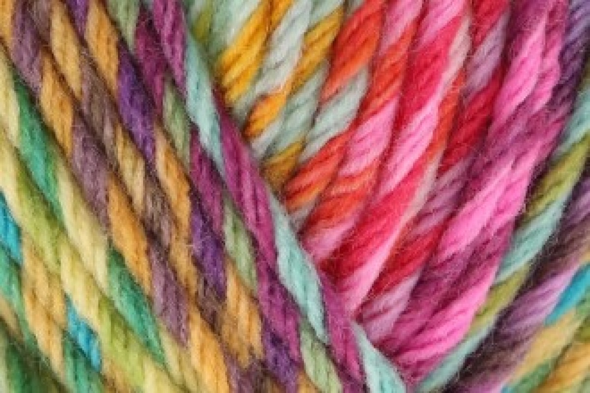 Cygnet Sprinkles Pop Yarn – Clark Craft Products